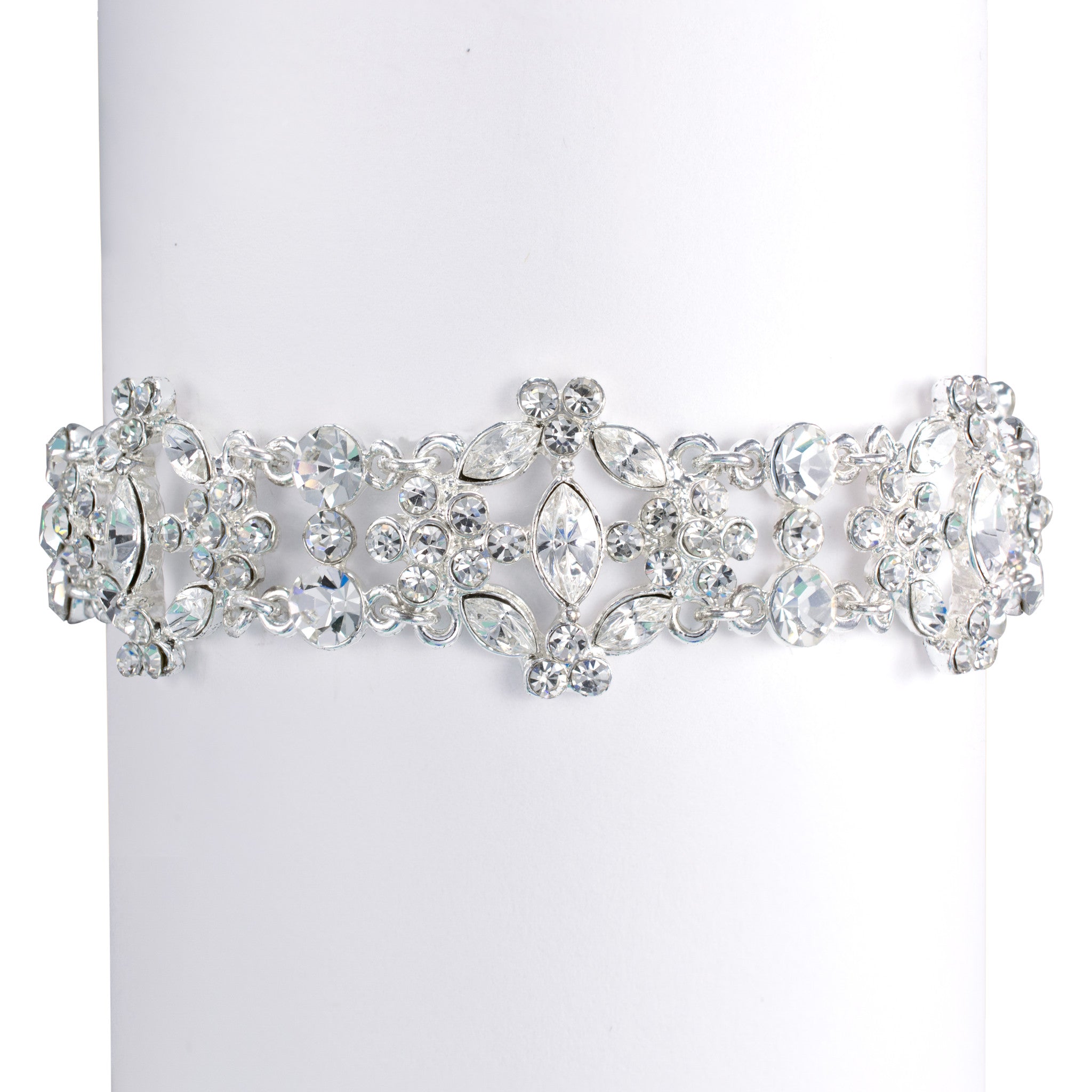Bridal Accessories & Wedding Veils | Gilded Aisle